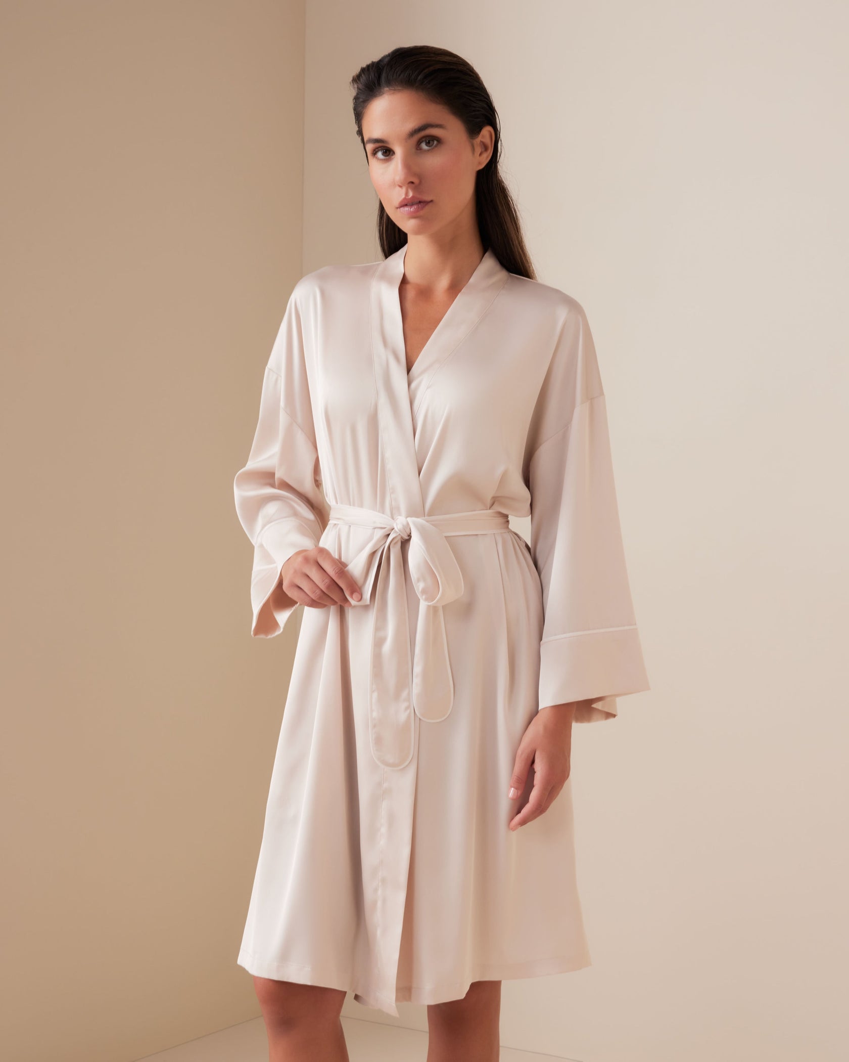 Piped Long Satin Robe – Léays Australia